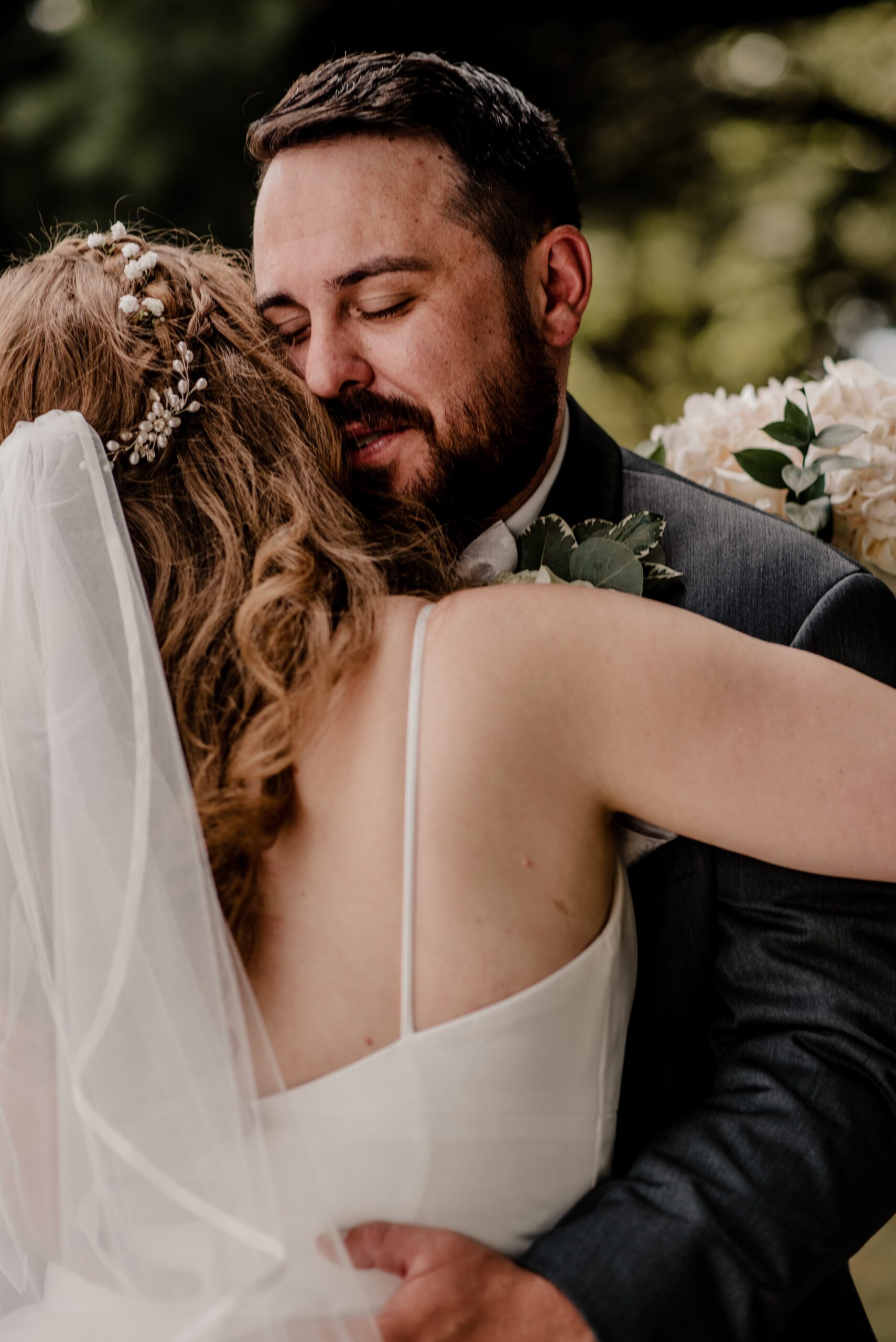 Alexis Nichole Photography - The Catholic Bridal Collective